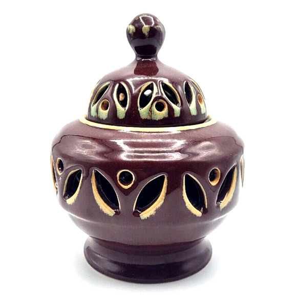 Bombay | Accents | Bombay Company Brown Reticulated Potpourri Jar Wlid ...